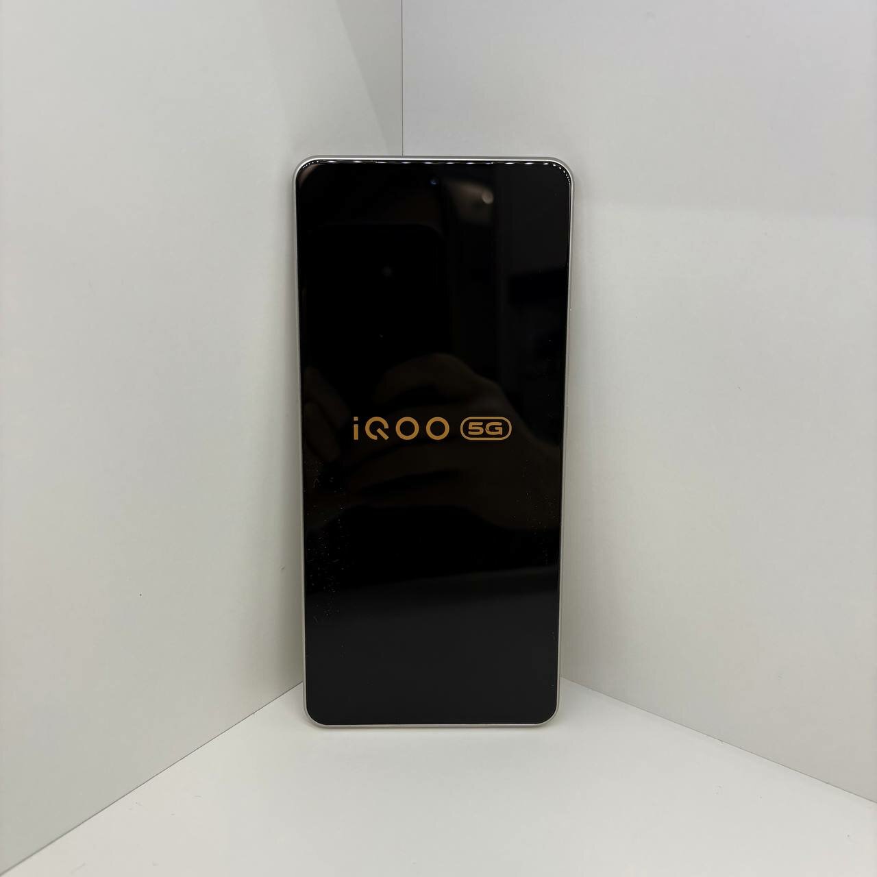 Смартфон IQOO Neo 10, бежевый