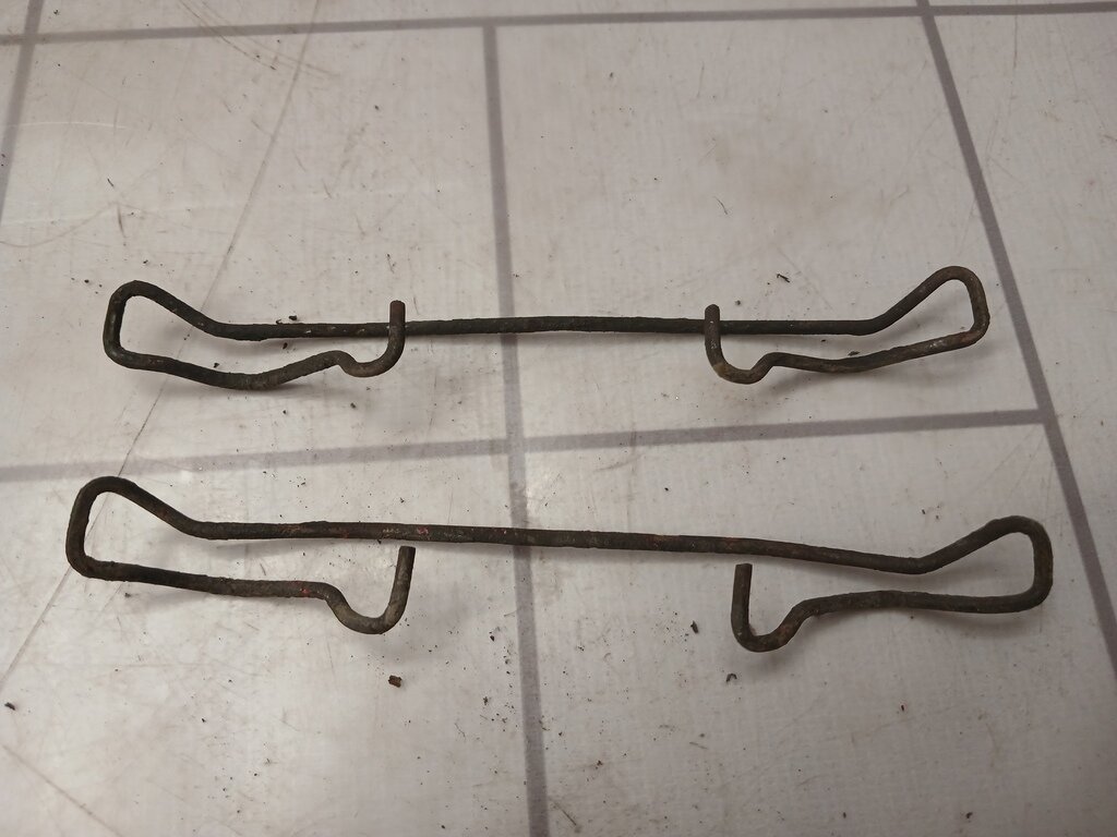 Кронштейн (сопут. товар) Opel Astra H / Family 2004 >