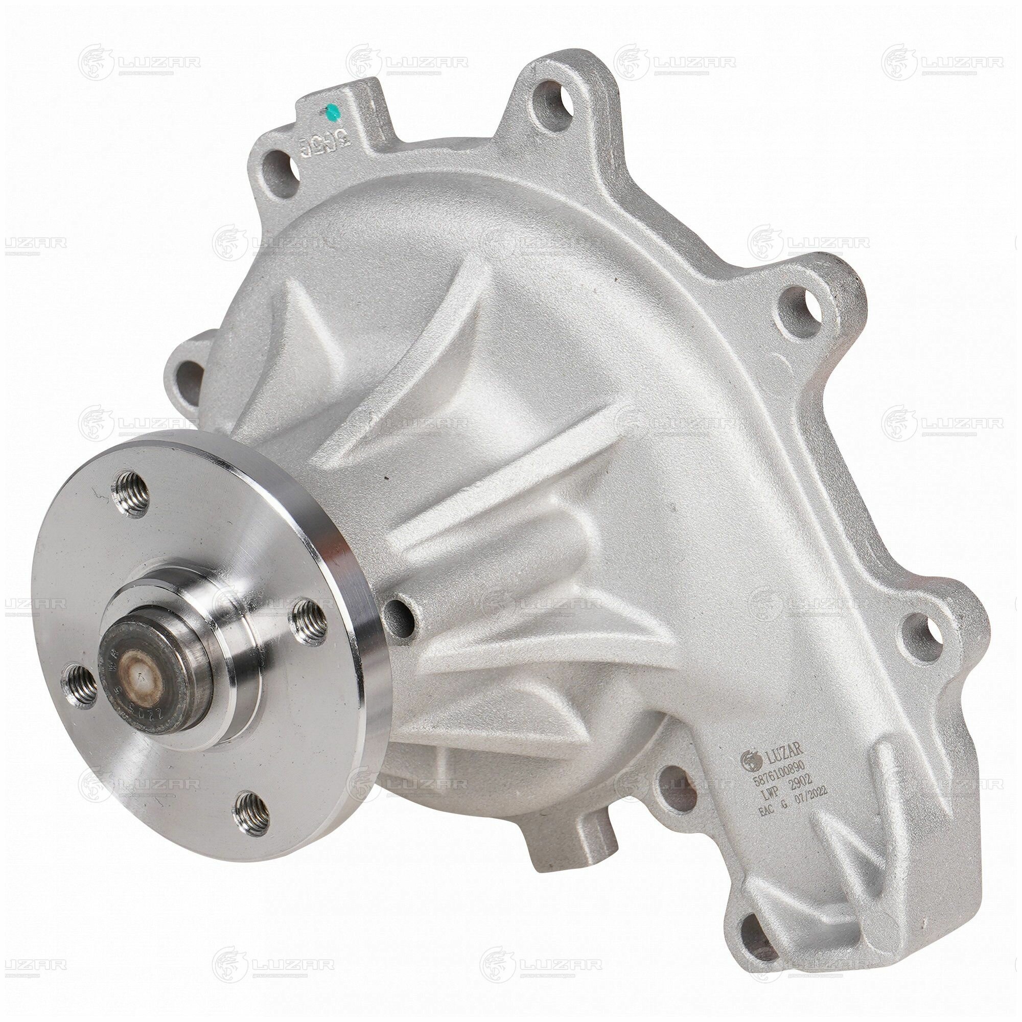 LUZAR насос водяной ISUZU NQR75/NPR75/NQR90 (06-) 5.2D 4HK1T LWP2902