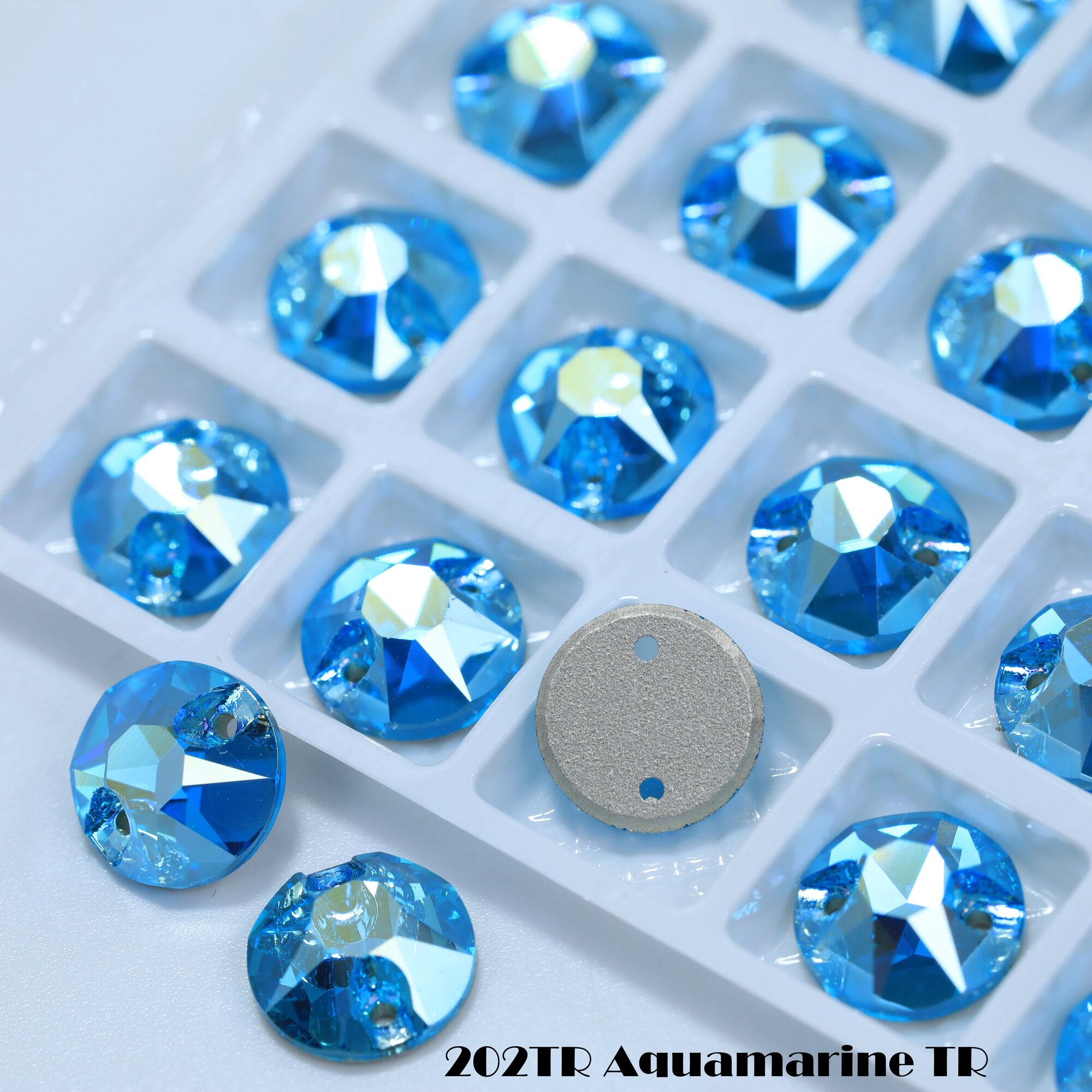 Стразы TR круглые стеклянные цветные Синий, 45Pcs 10mm, 202TR Aquamarine