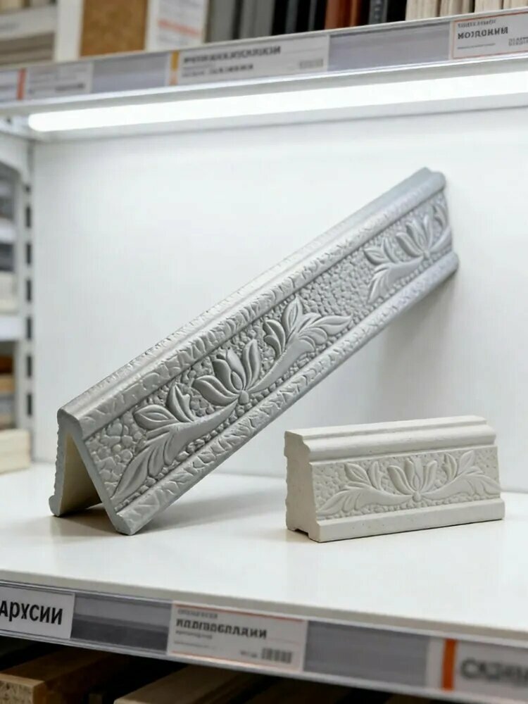 Плинтус 2.3mx80 мм, 1 шт.