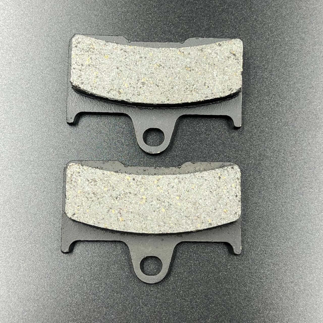 Колодки тормозные (Задние) CFM X5, X6, X8 (Пара) (ZIBO), ОЕМ 9010-080510