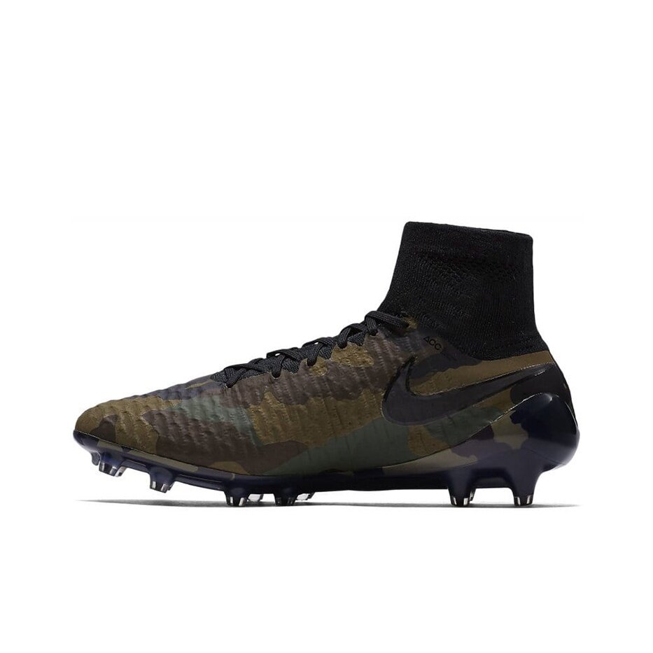 Бутсы NIKE