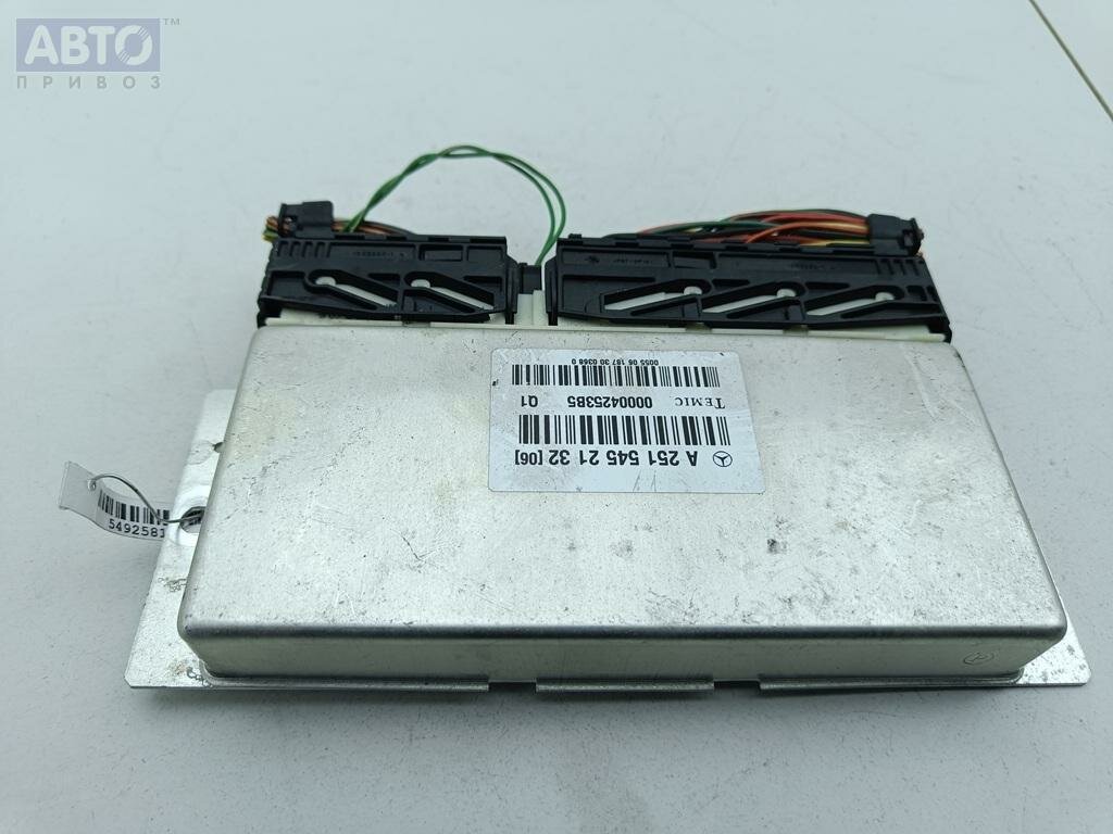 Блок управления пневмоподвеской Mercedes M-Class ML W164 (2005-2011)