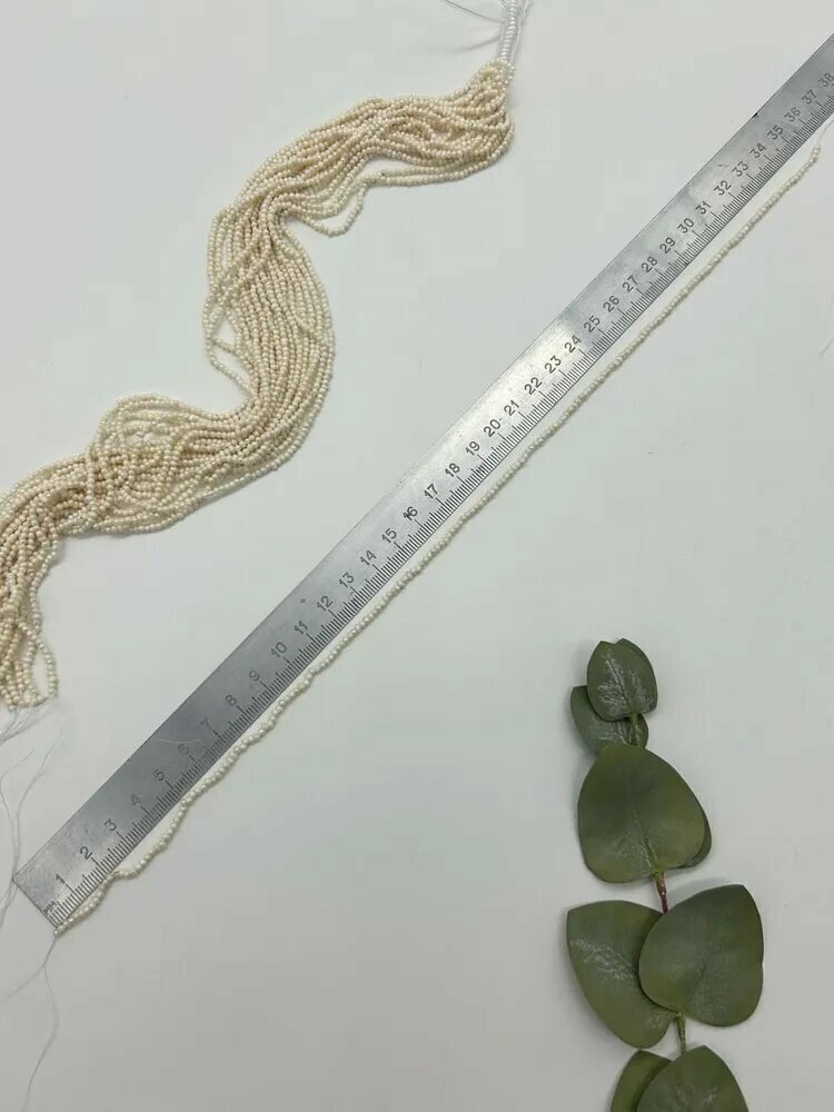 Жемчуг культивированный речной молочный, 2 - 3 мм, 1 нить, Б43