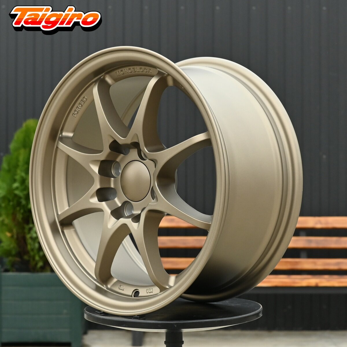 R15 Volk Racing CE28 Стиль 7.0J ET35 4*100/114.3 Мат бронза(RC05)