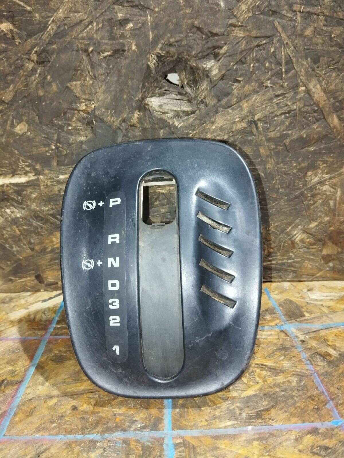 Накладка консоли АКПП Фольксваген Шаран 1 7M Б/У с пробегом