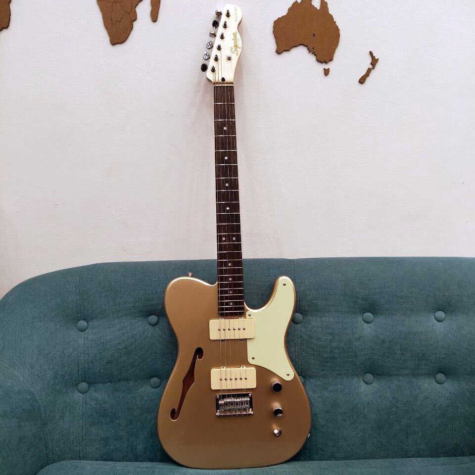 Squier FSR Paranormal Cabronita Telecaster Thinline