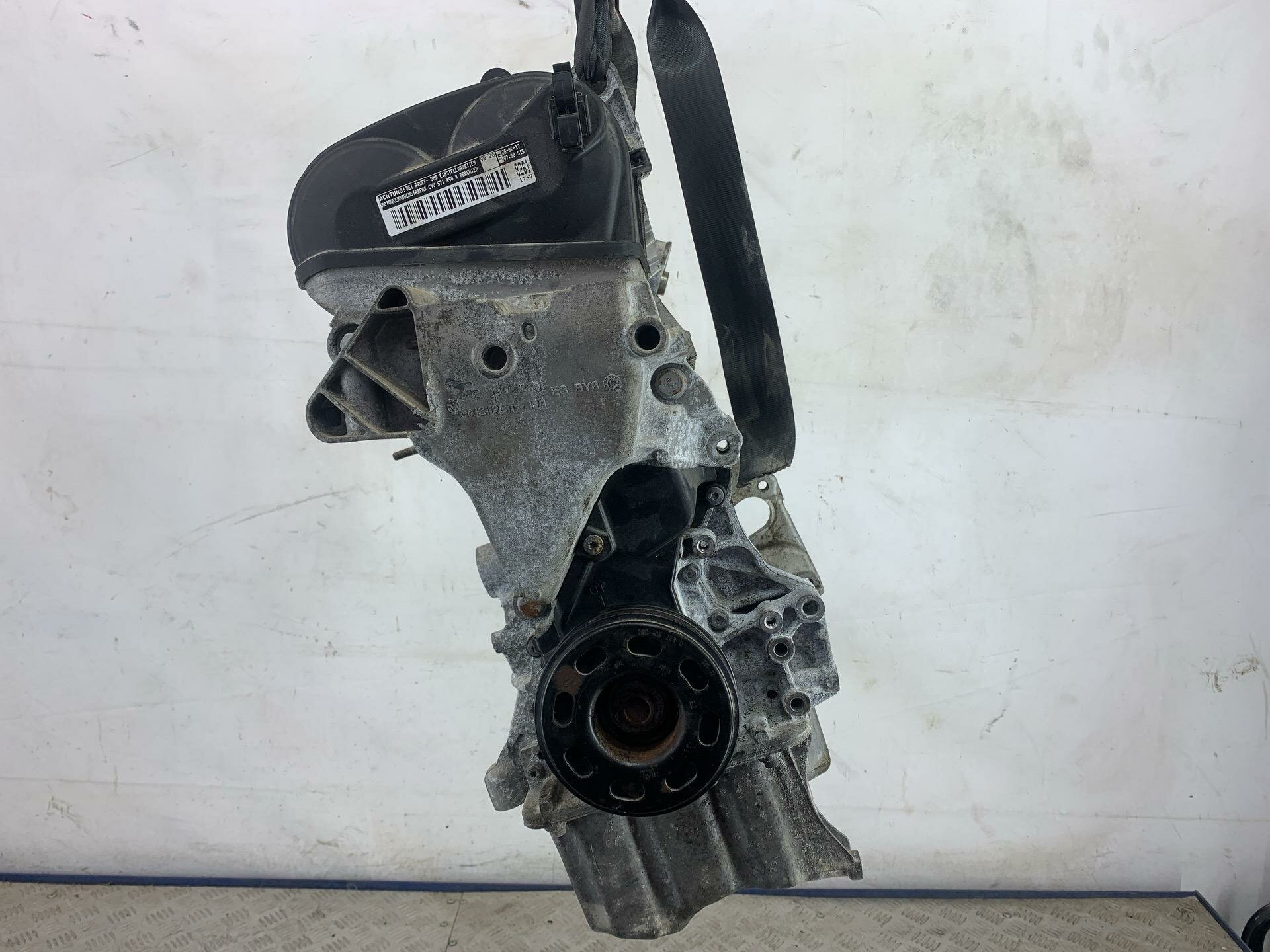 Двигатель CYVA Volkswagen Golf Sportsvan