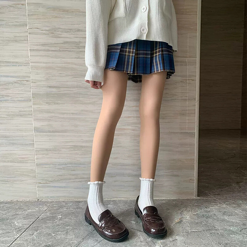 Модель 2025 года: женские двухслойные утепленные колготки с эффектом улучшения внешнего вида кожи, подходят для ношения на улице осенью и зимой, теплые и защищают от солнца.