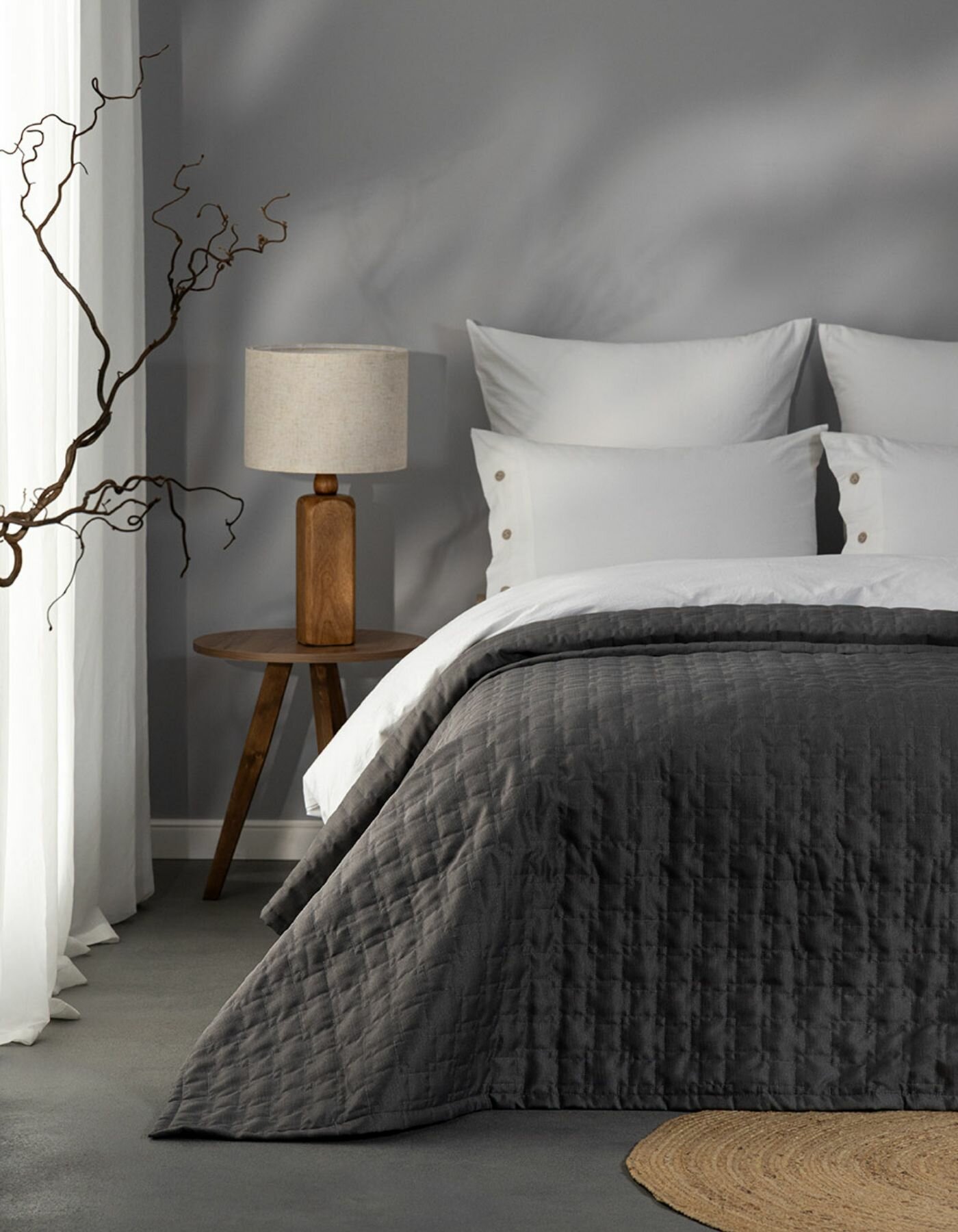 CASSIA Покрывало на диван, на кровать 240х260 "Арон" стеганое, льняная фактура, серое