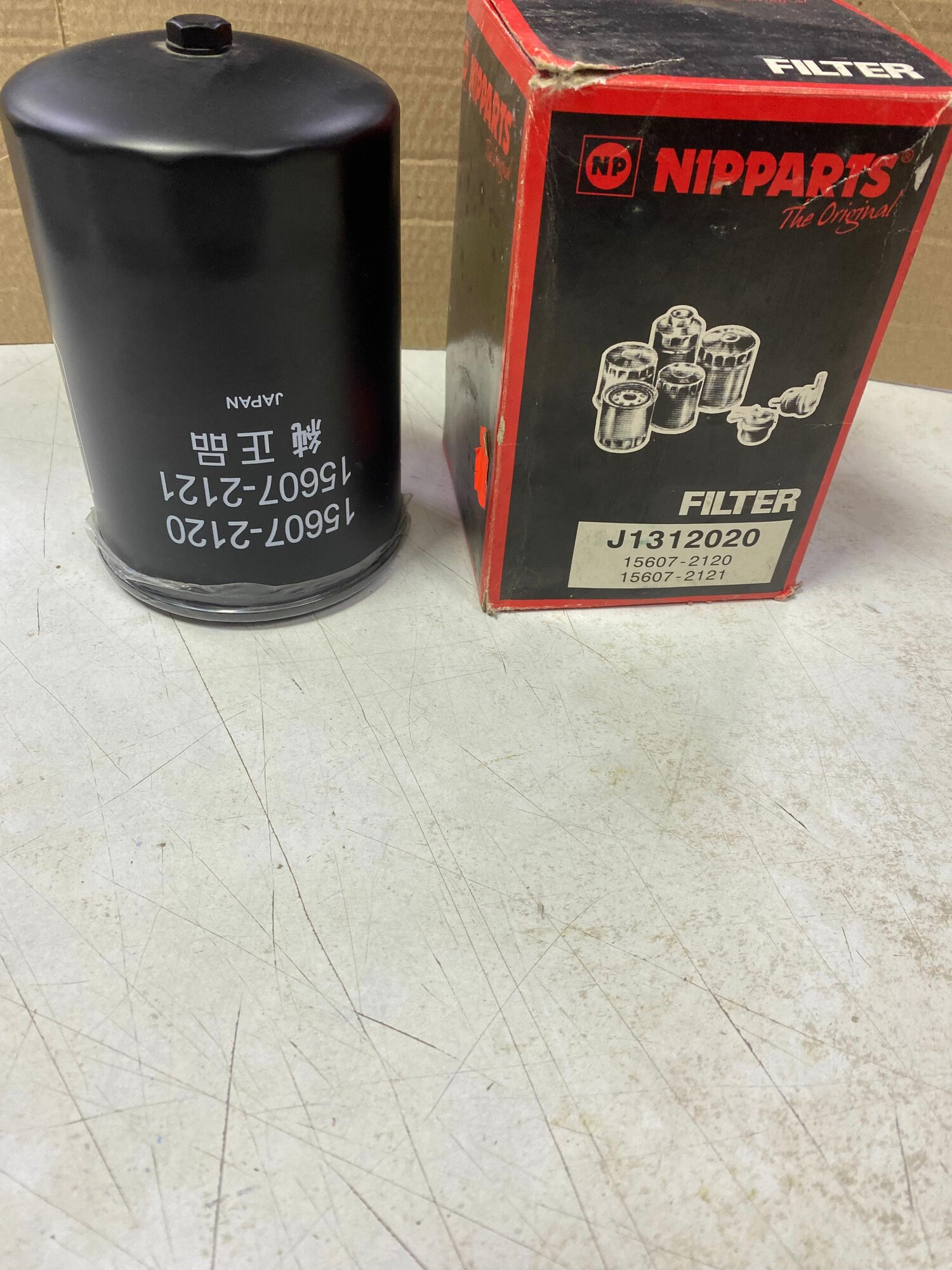 Фильтр масляный NiPPARTS J1312020