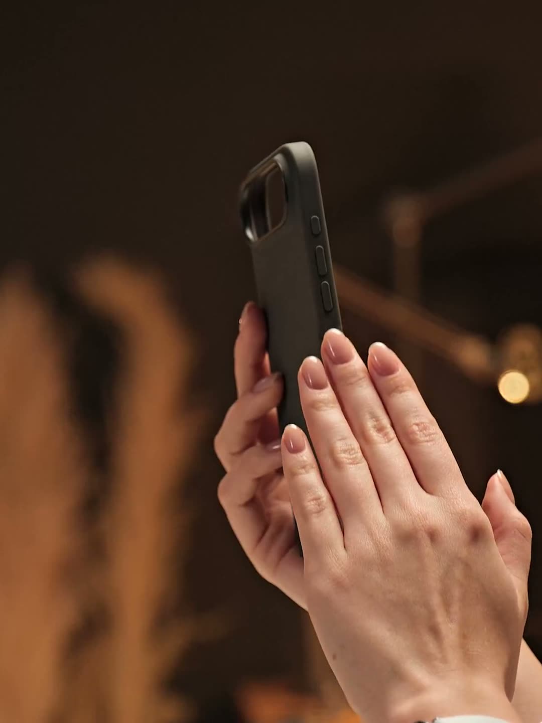 Чехол Magssory "iPhone 17", силикон, MagSafe, необычный дизайн, серый — фото 1