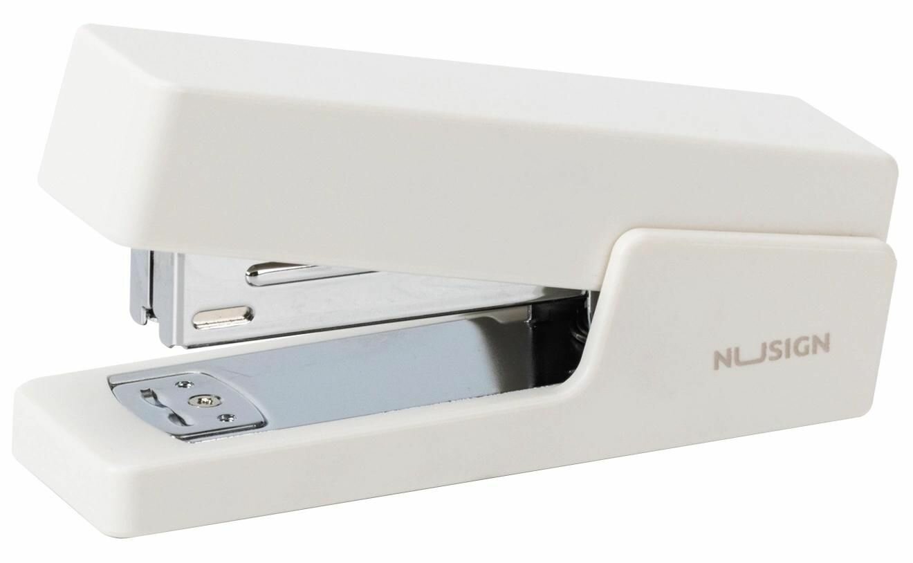 Степлер Deli Nusign 24/6 26/6, 20 листов, белый, 100 скоб (ENS084 WHITE)