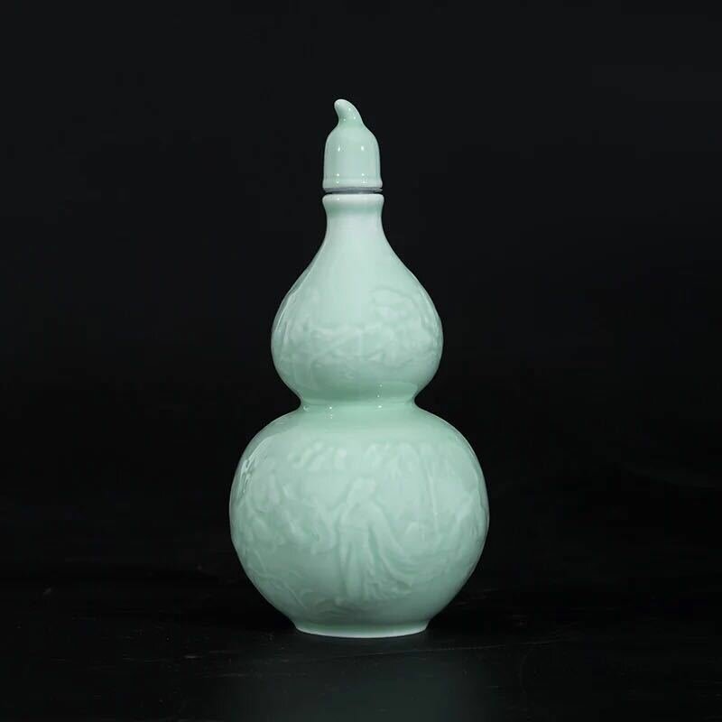 Керамический винный кувшин в старинном стиле, пустая бутылка для вина, 0.5kg шт, резной кувшин из селадона, небольшой домашний герметичный кувшин для спиртных напитков.