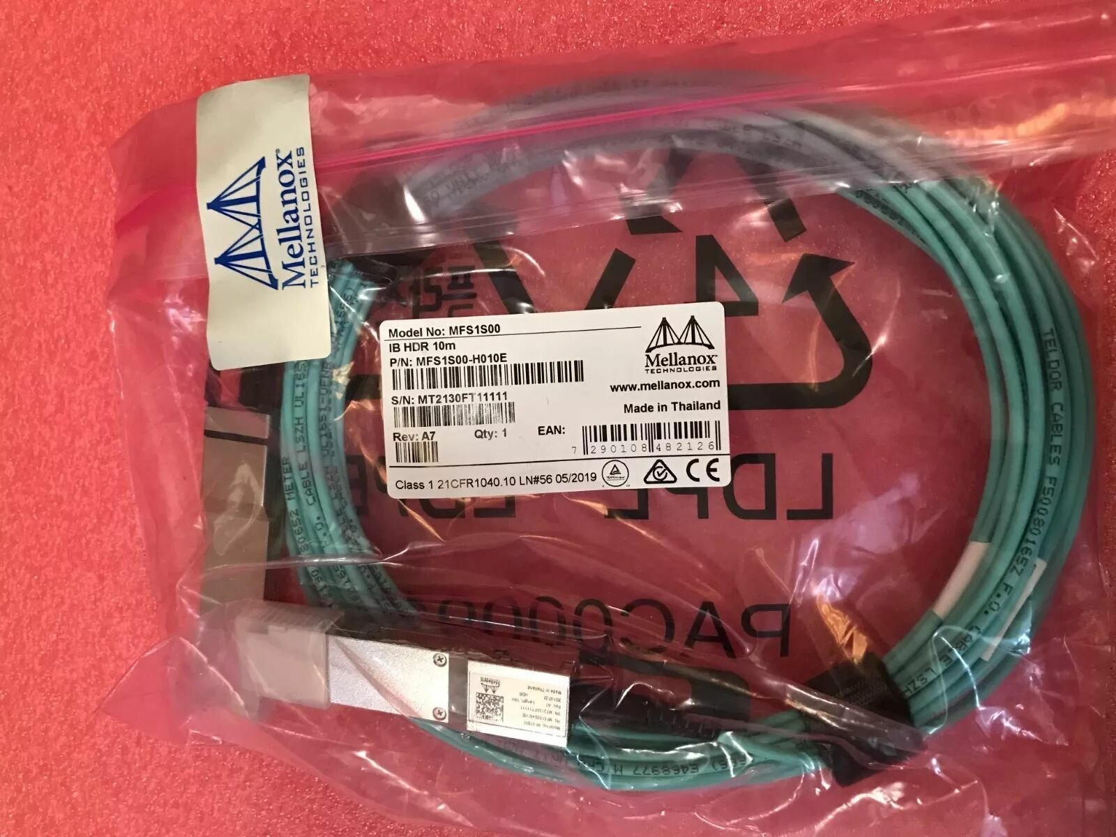 Трансивер-кабель Mellanox MFA1A00-C015 ETH 100GbE 100Gb/s QSFP LSZH 15m