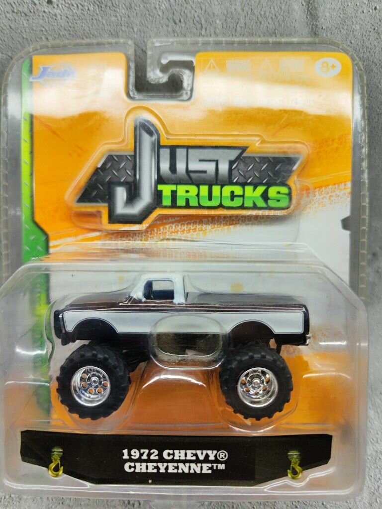 Jada Toys 1:64 Big Foot, литой автомобиль-монстр(1972 CHEVY)