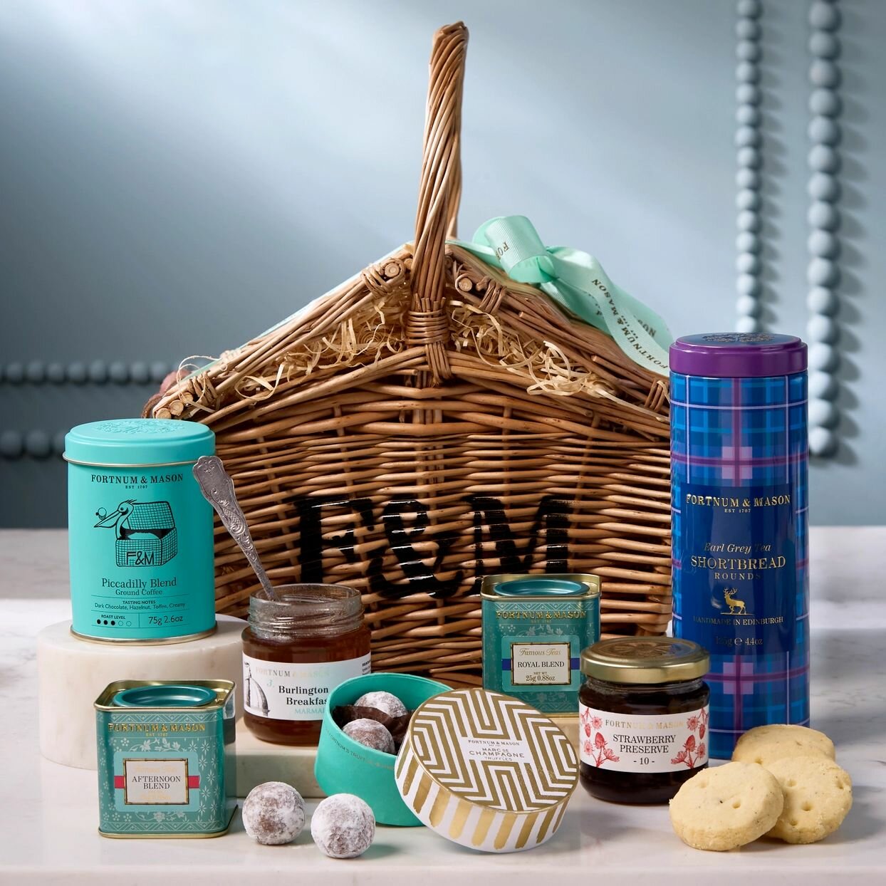 Fortnum&Mason Набор с чаем The Taste of Fortnum's Hamper