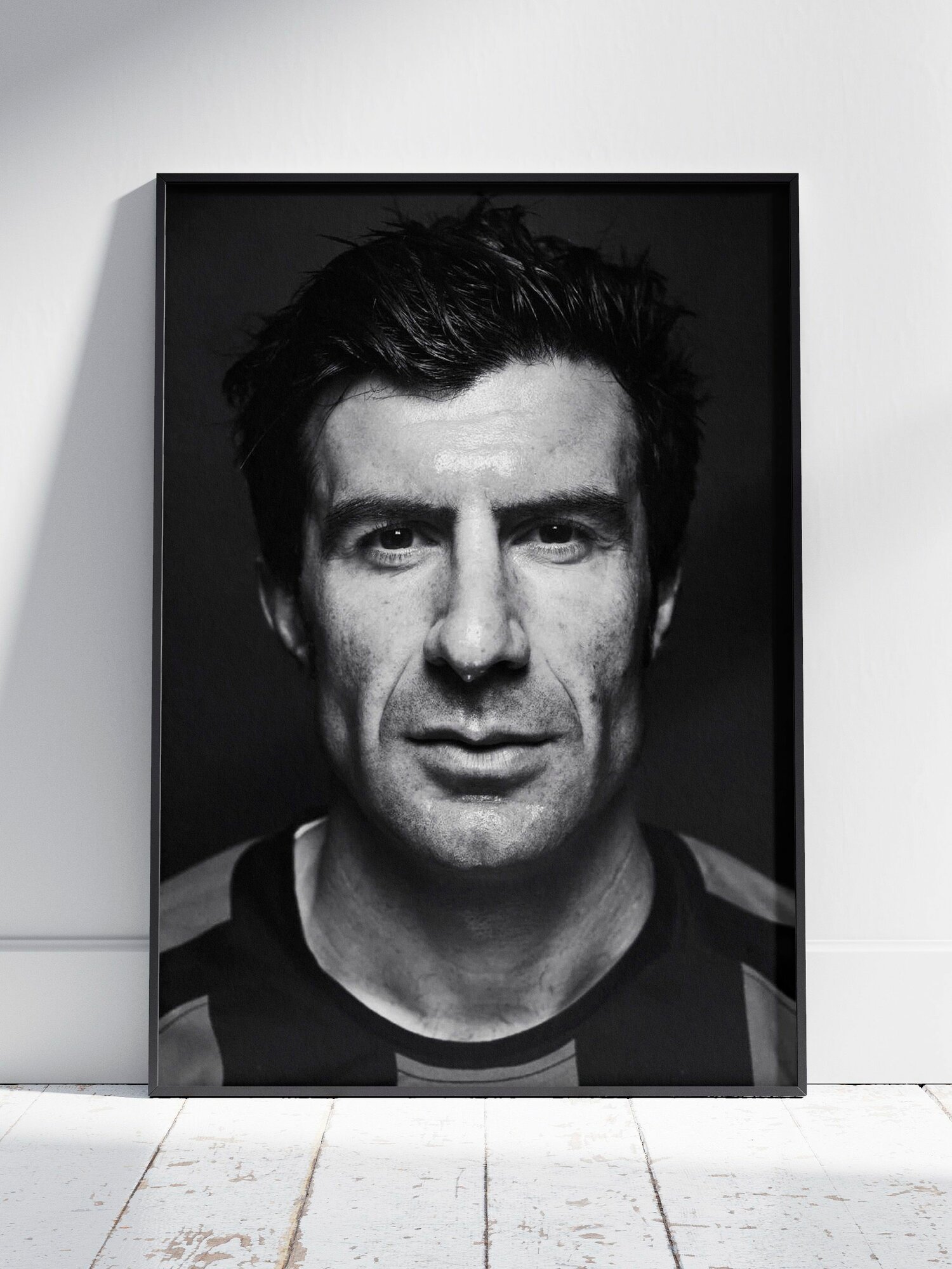 Плакат на стену для интерьера Реал Мадрид (Луиш Фигу - Luis Figo 3) - Постер по спорту и физической активности формата A4 (21x30 см)