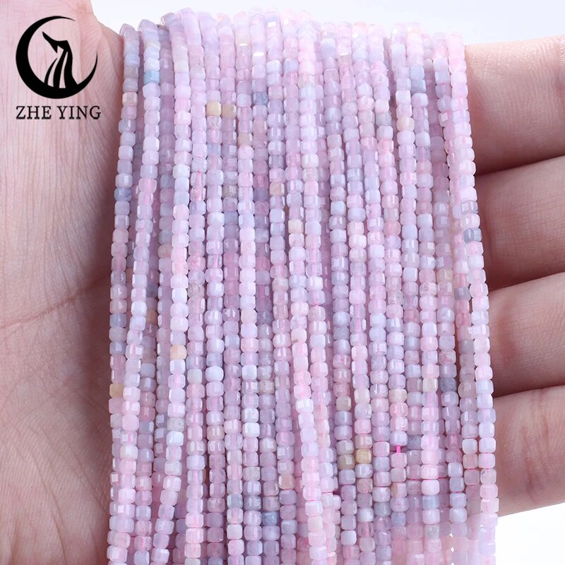 Бусины кубические 2,5 мм, морганиты 33Morganite L.1
