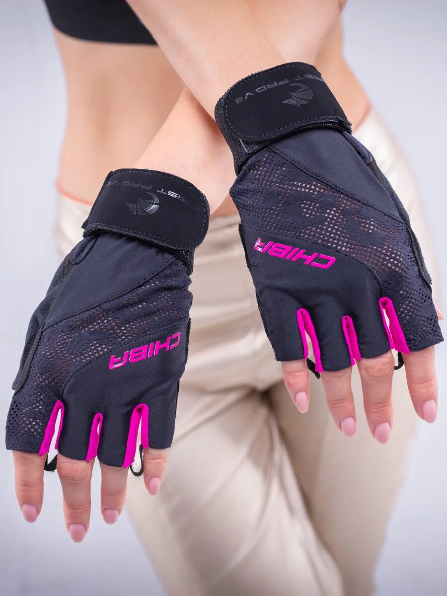 Перчатки для фитнеса без пальцев LadyWristPro