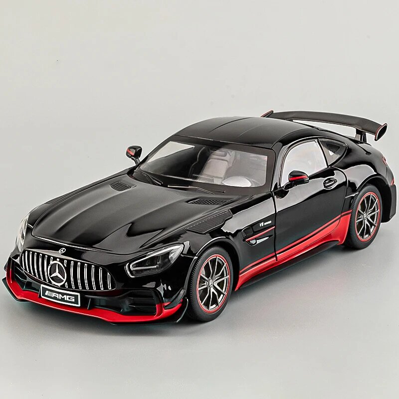 Модель автомобиля Mercedes-Benz GTR Black 1:18 Черный