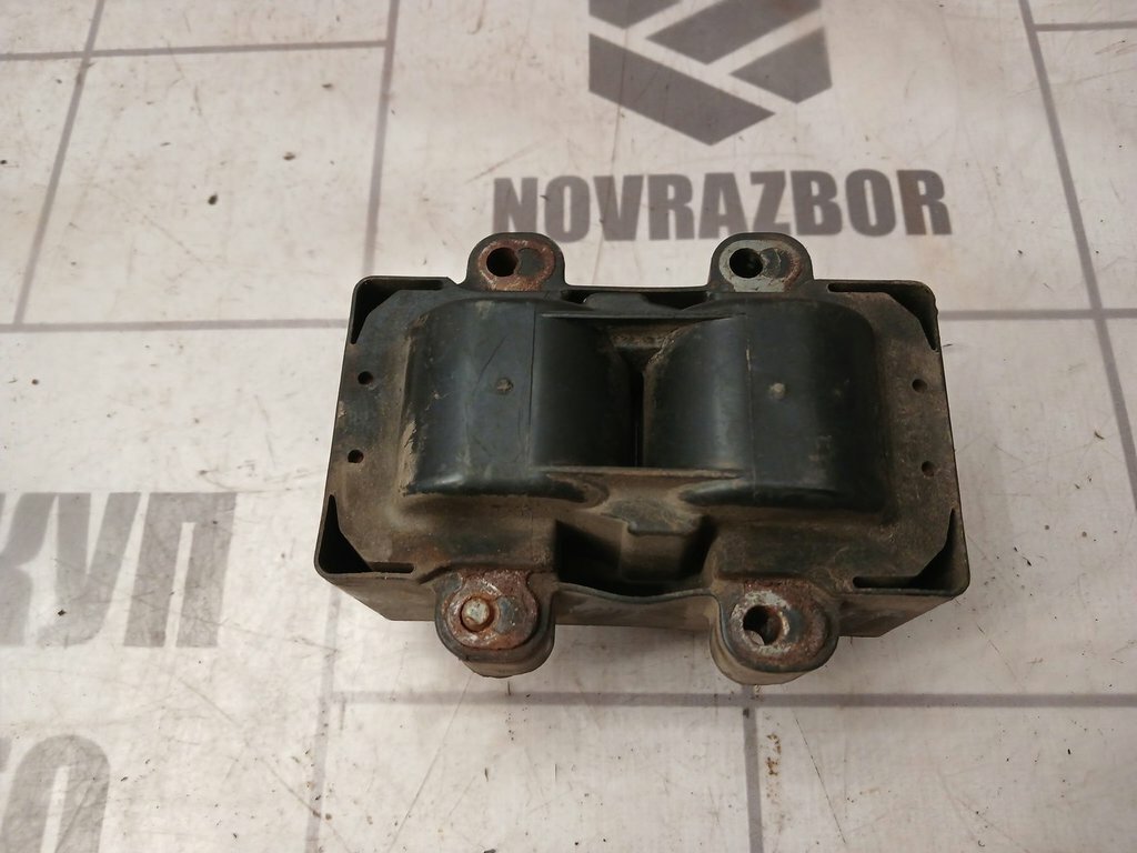 Катушка зажигания Renault Kangoo 97-03