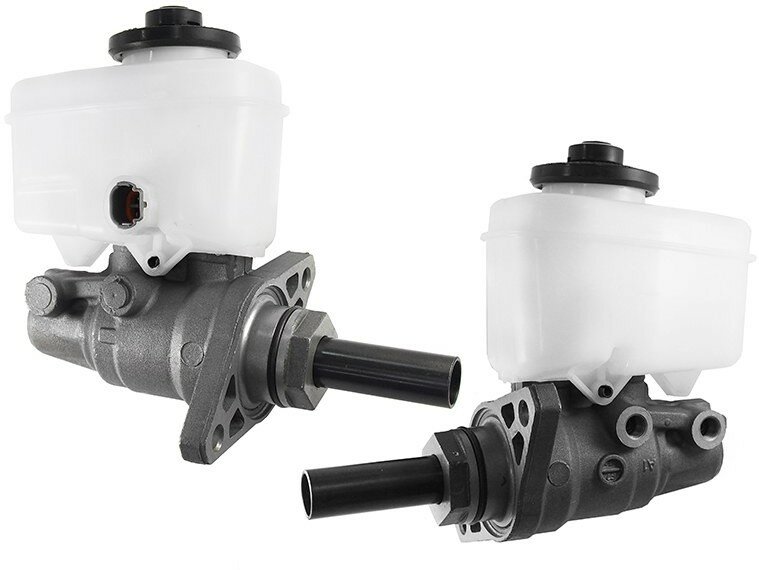 Цилиндр тормозной главный SAT ST-47028-60010 TOYOTA PRADO 120