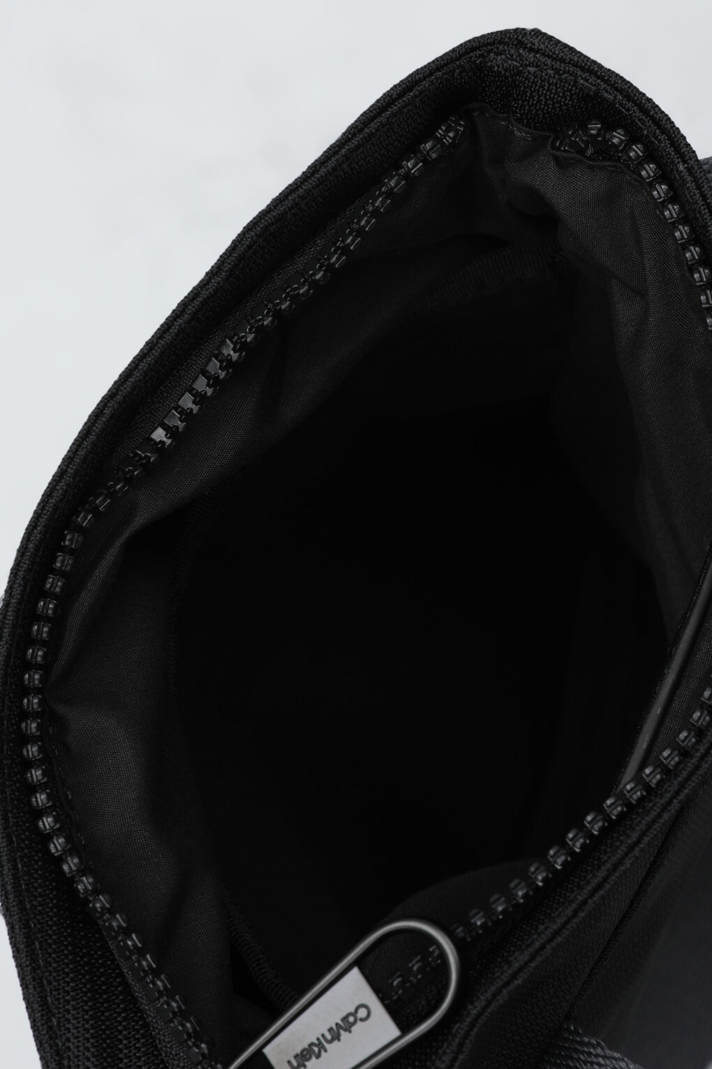 Сумка CALVIN KLEIN, черный — фото 1