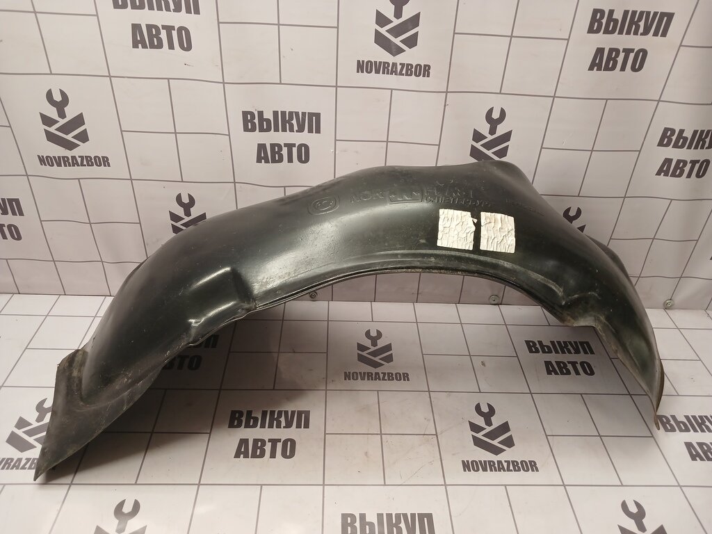 Локер передний правый Audi 80 90 B3 86-91