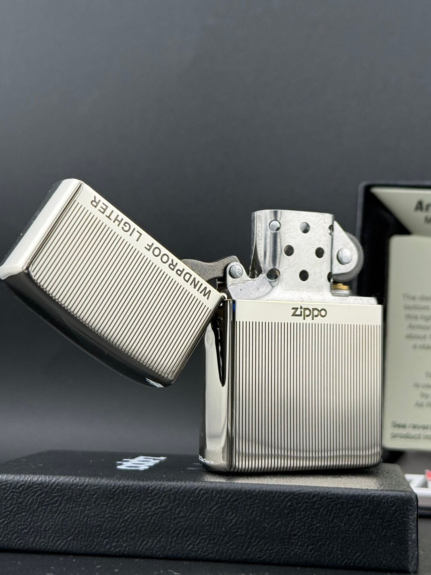 Зажигалка Zippo Limited Edition, серебристая — фото 1