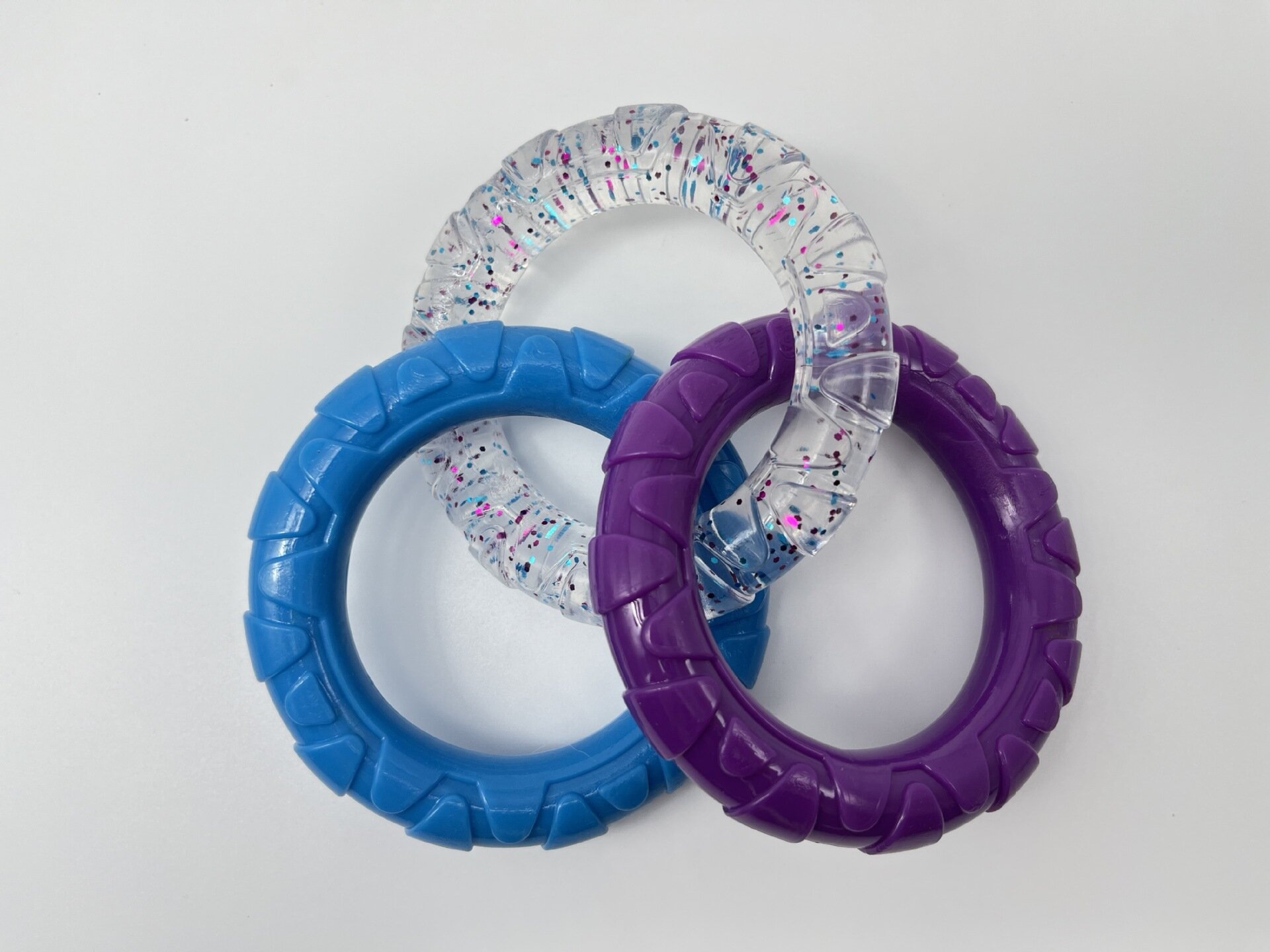 Домашняя собака Игрушка Собачье кольцо легко смыть, укус не плохой, утолщение TPR сине-фиолетовый
