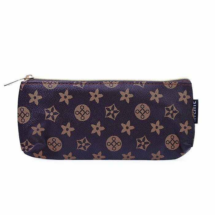 Пенал deVENTE "Monogram" 21x8x3,5 см треугольный для 45 предметов, на молнии, искусственная кожа (7026441)