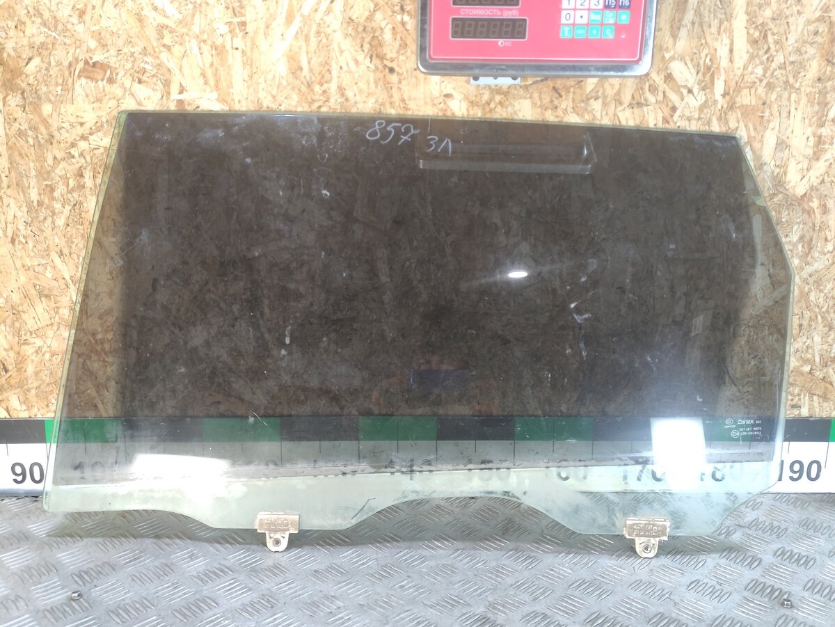 Стекло двери задней левой SUBARU Tribeca B9 62011XA01A