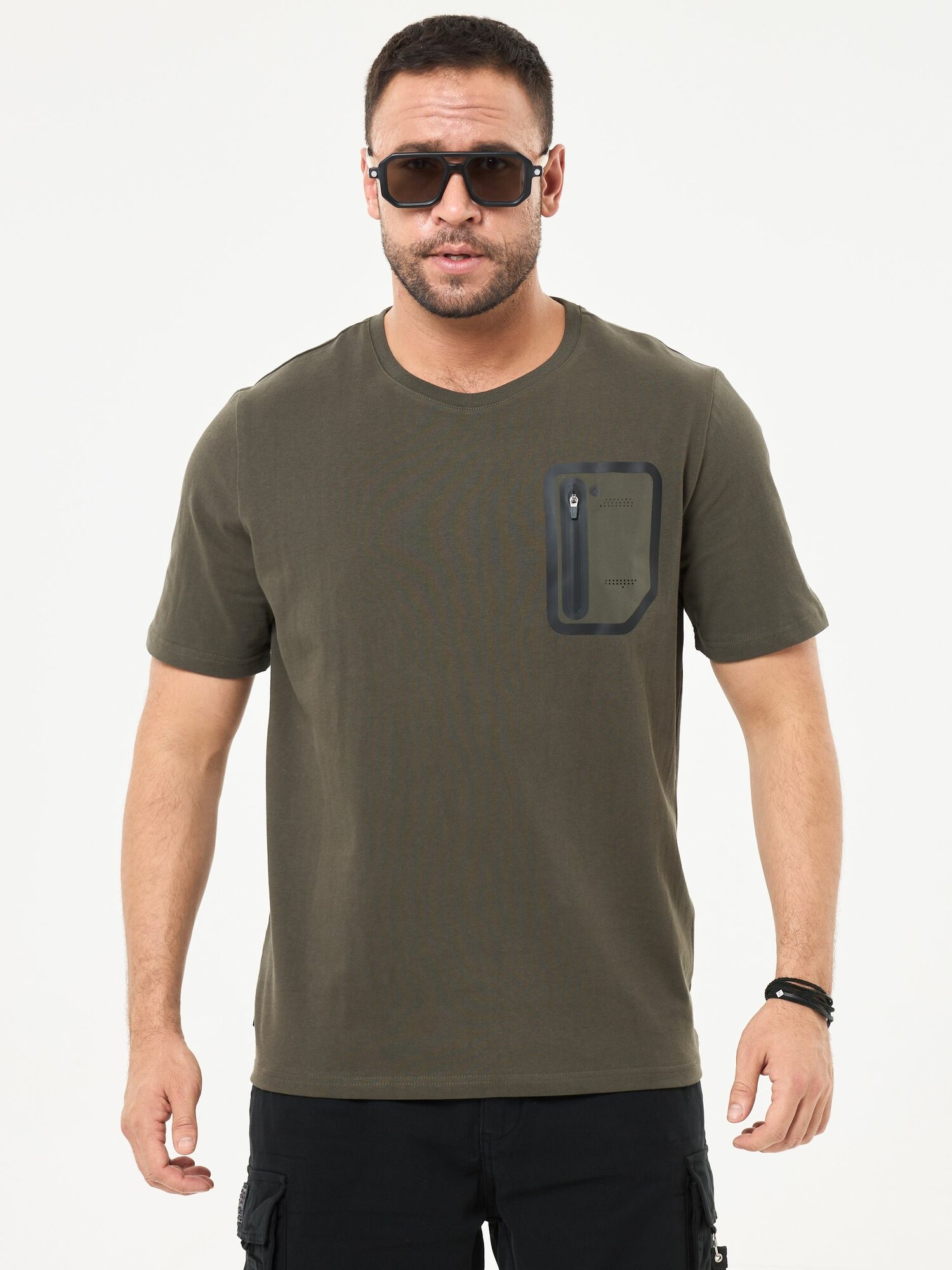 Футболка спортивная