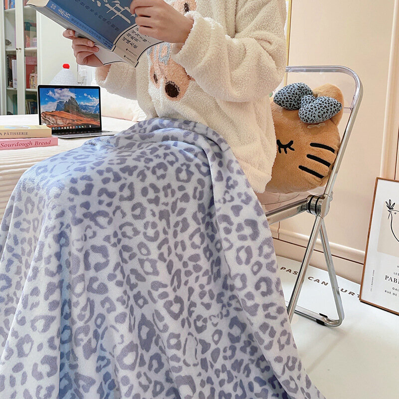KT Hello Kitty 2-в-1 фланелевое одеяло, подушка для офисного сна, плед с леопардовым принтом, подушка для автомобиля