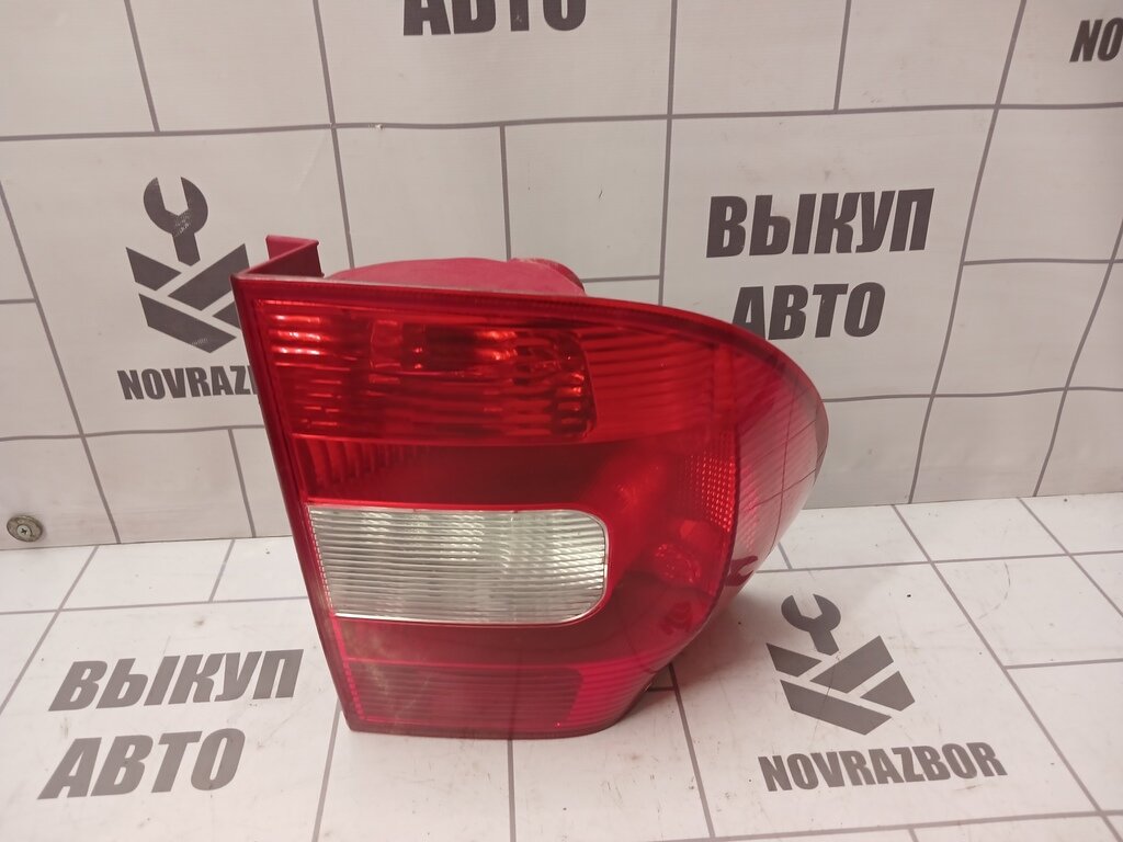 Фонарь задний левый Skoda Yeti 2009-2018