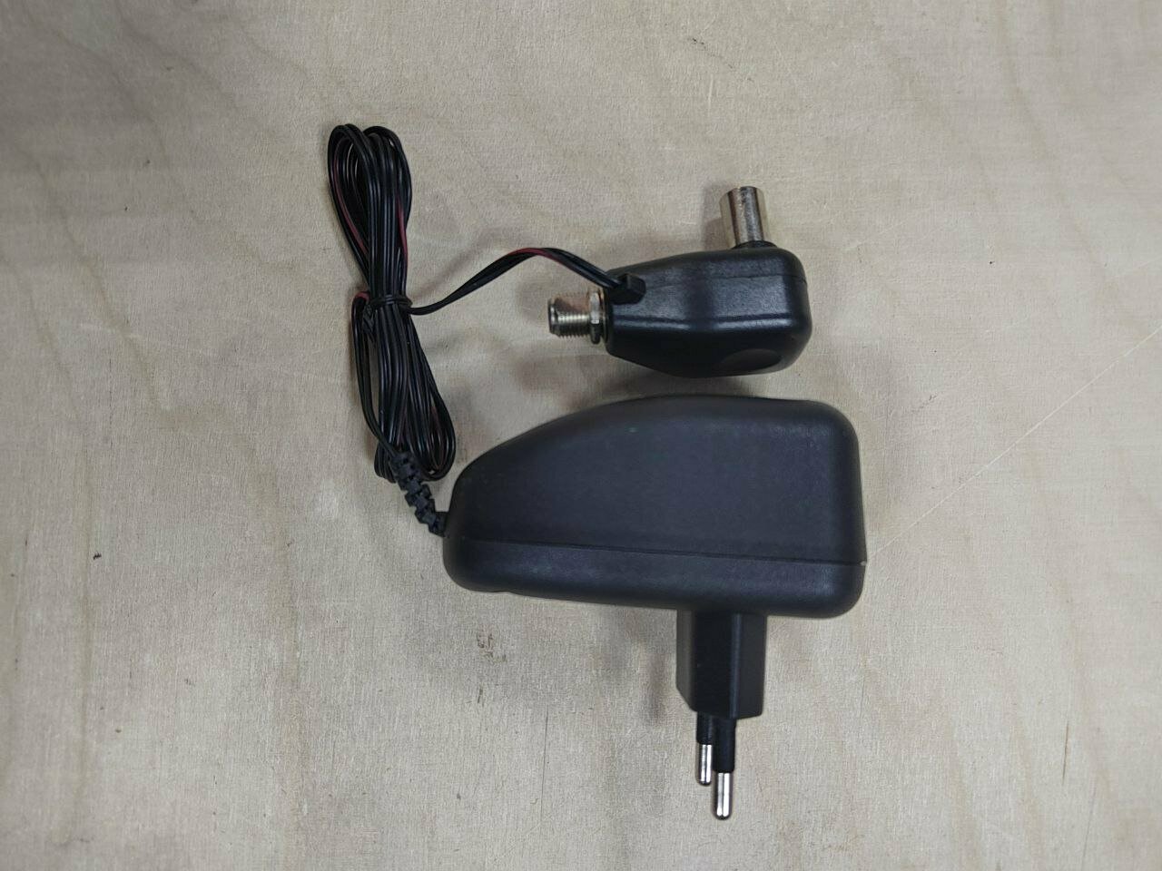 Блок питания Airsat, с сепаратором, F-разъем, для активных антенн, 5 В, 0,1 А