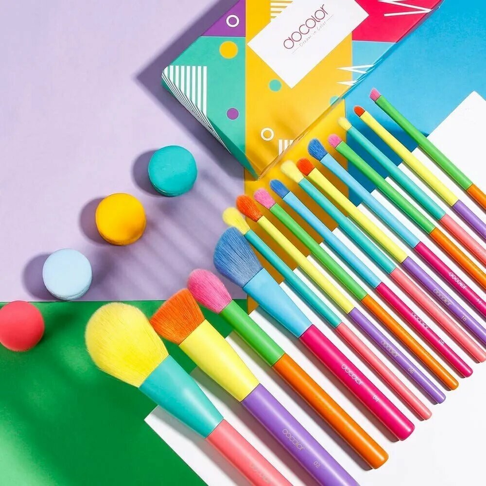 Docolor Кисть косметическая Для пудры