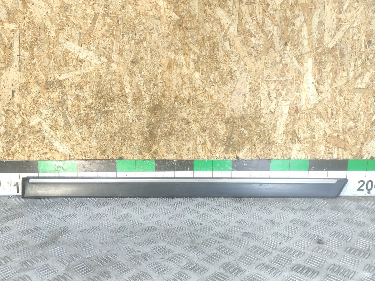 Молдинг двери задней левой PEUGEOT 406 1999-2004 9624432477