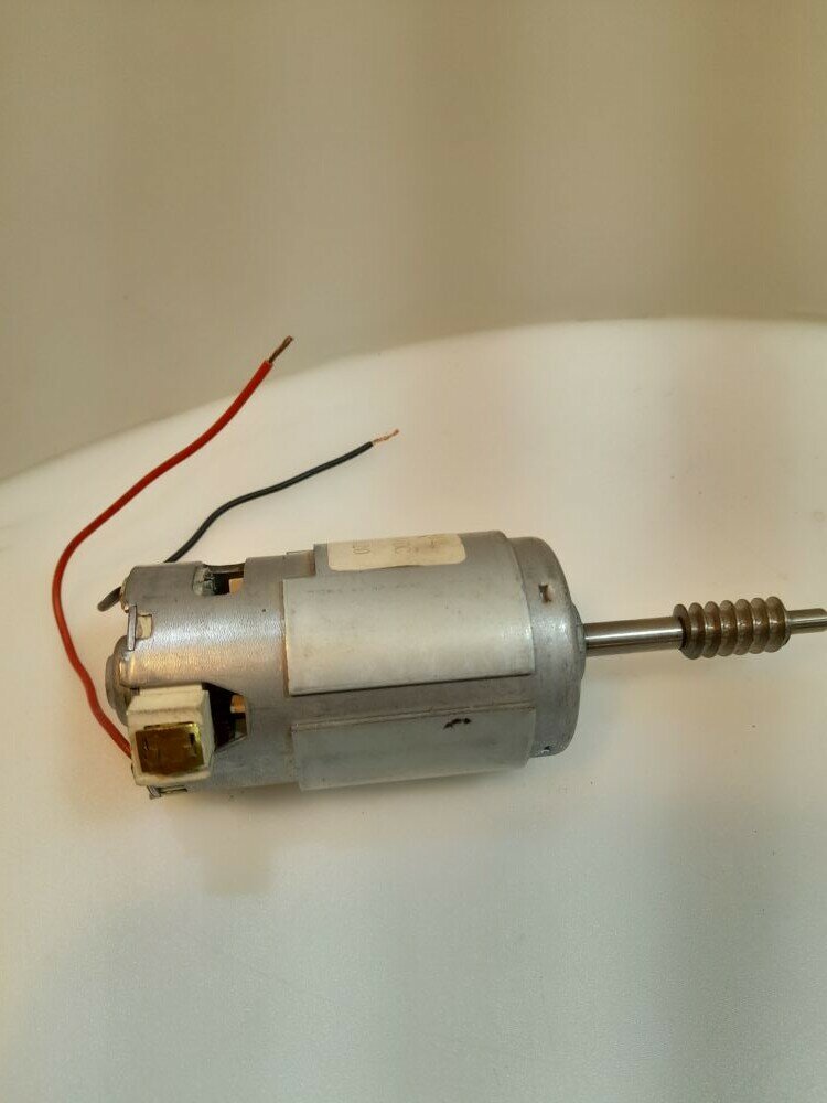 Двигатель для кофемашин CL-9912 VDS 220-240V 150W CLASS 130