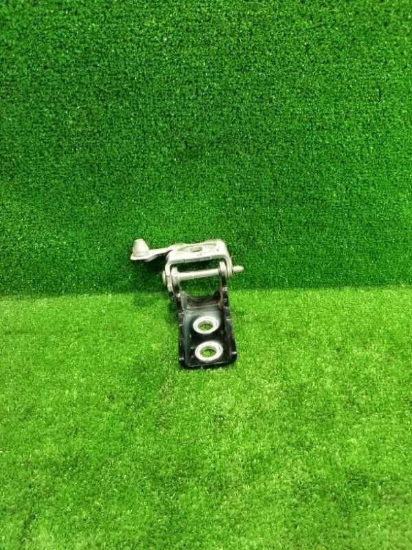 Петля двери задней левой нижняя Peugeot 308 Б/У с пробегом