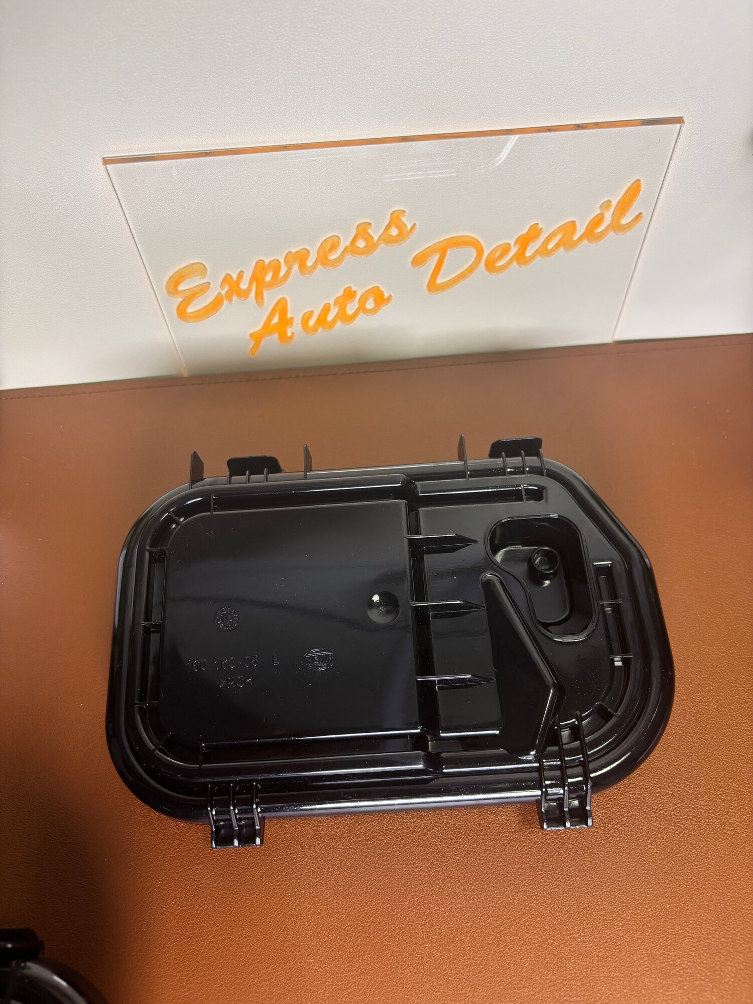 Крышка фар 1 AAA Parts, для Audi A6/C6/S6/A6L, правая