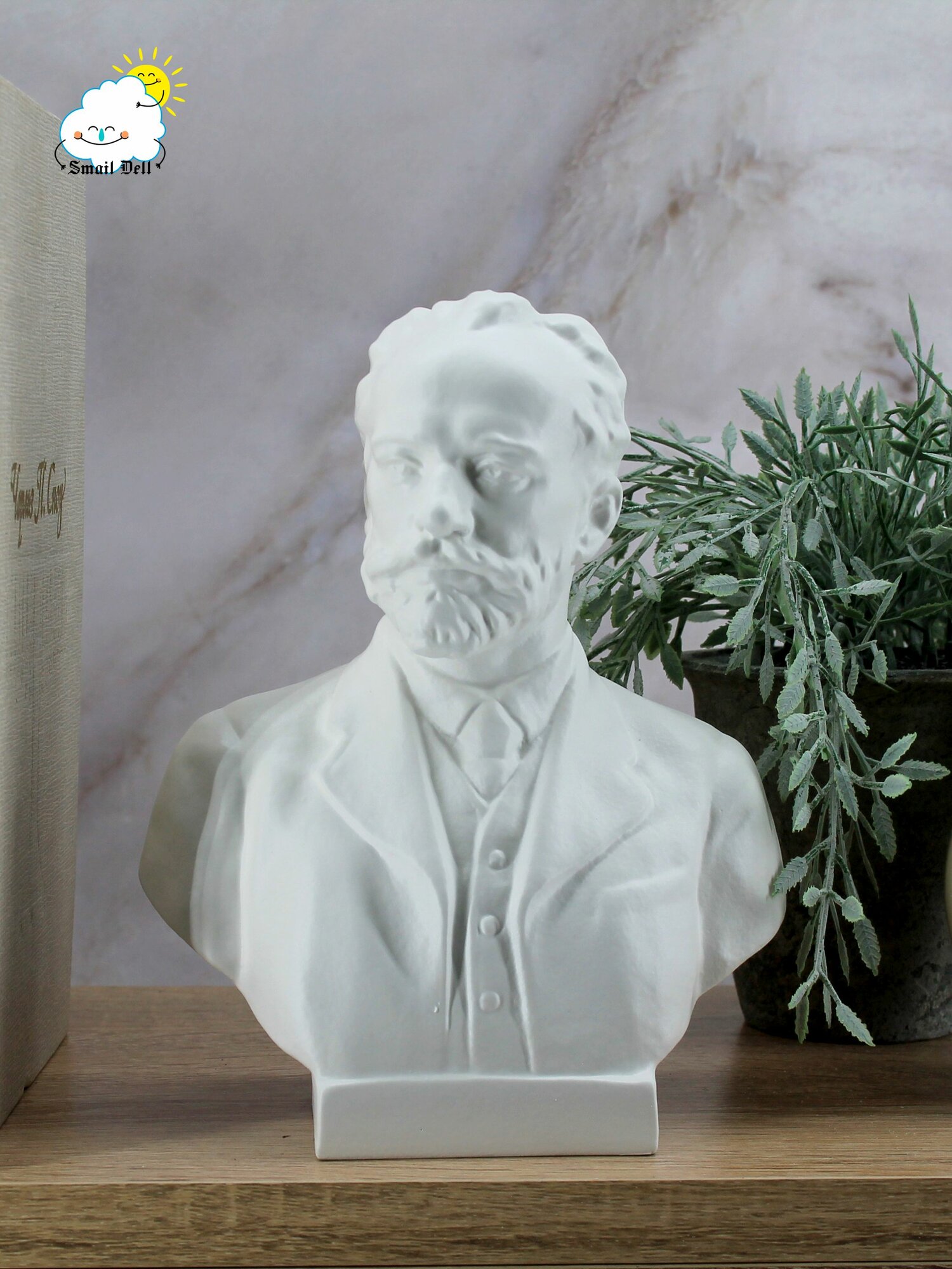 Статуэтка бюст Чайковский П. И. 17 см , гипс , цвет белый матовый