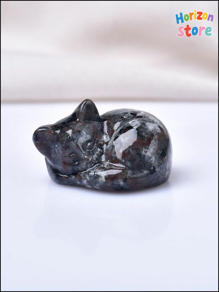 Эксклюзивная фигурка спящего кота из натурального пламенного камня