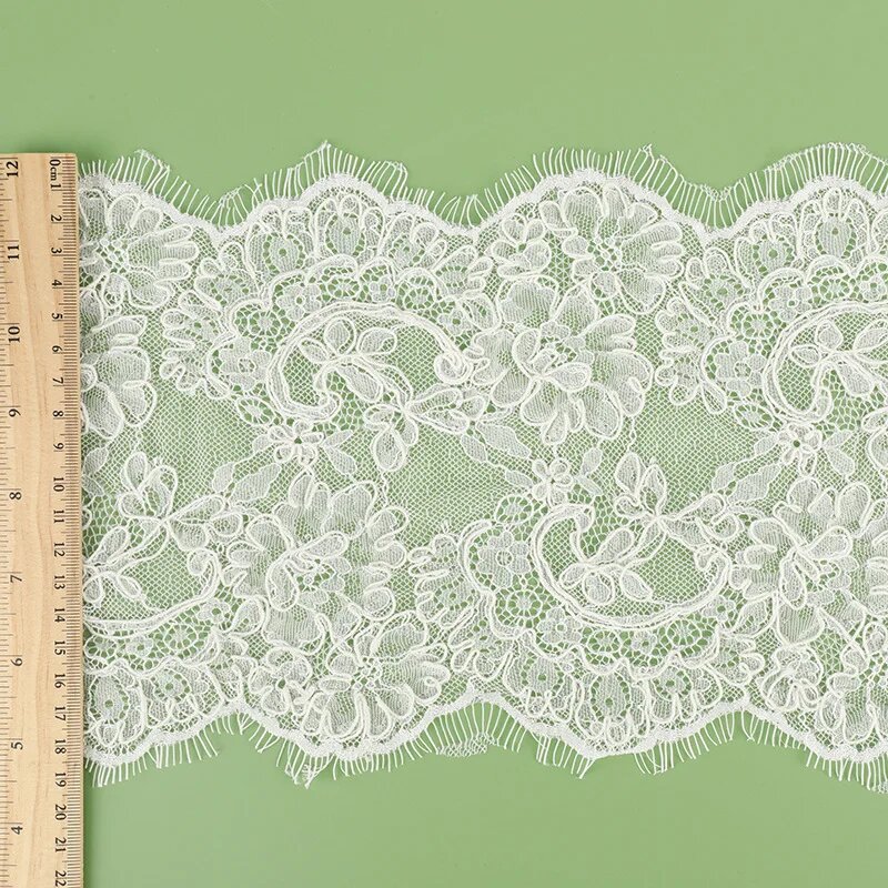 Кружевная отделка для одежды Eyelash Lolita A 3 meters
