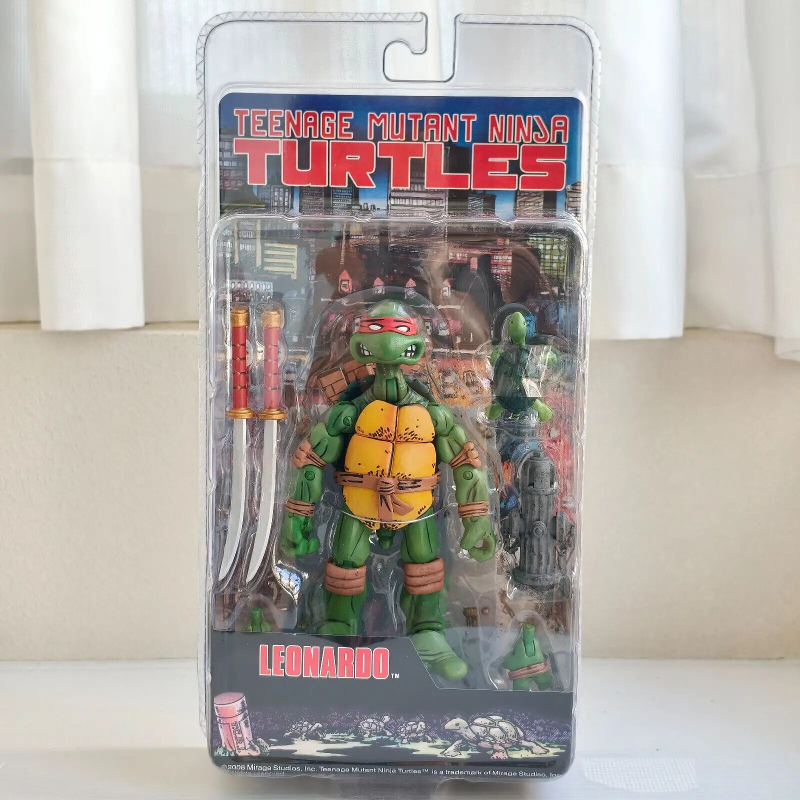 NECA Черепашки-ниндзя Leonardo, 14 см, Цвет: C