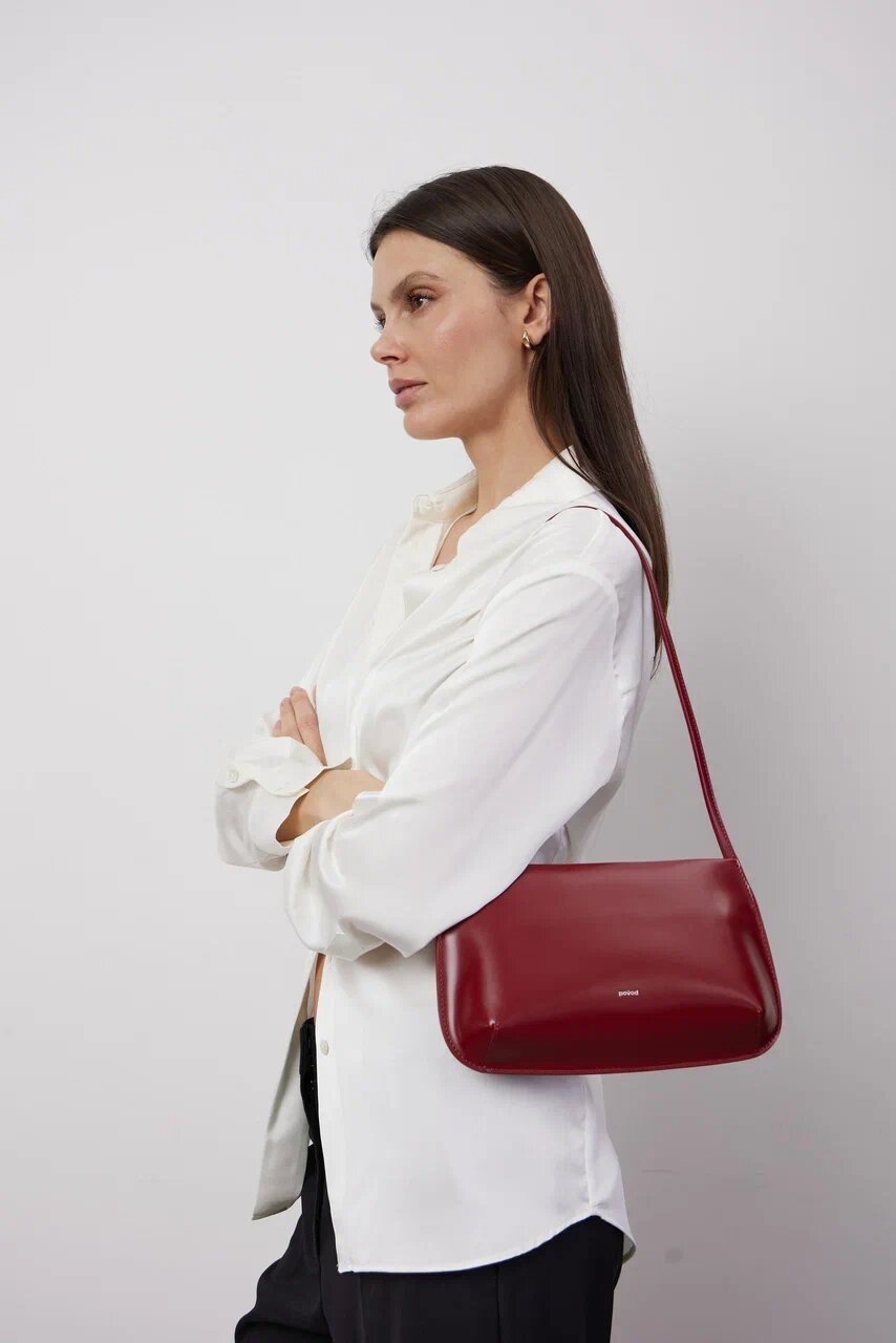 Сумка багет POVOD, фактура лаковая, красный