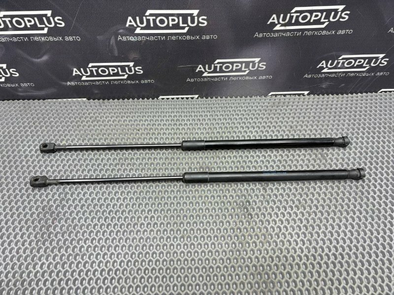 Упоры крышки багажника