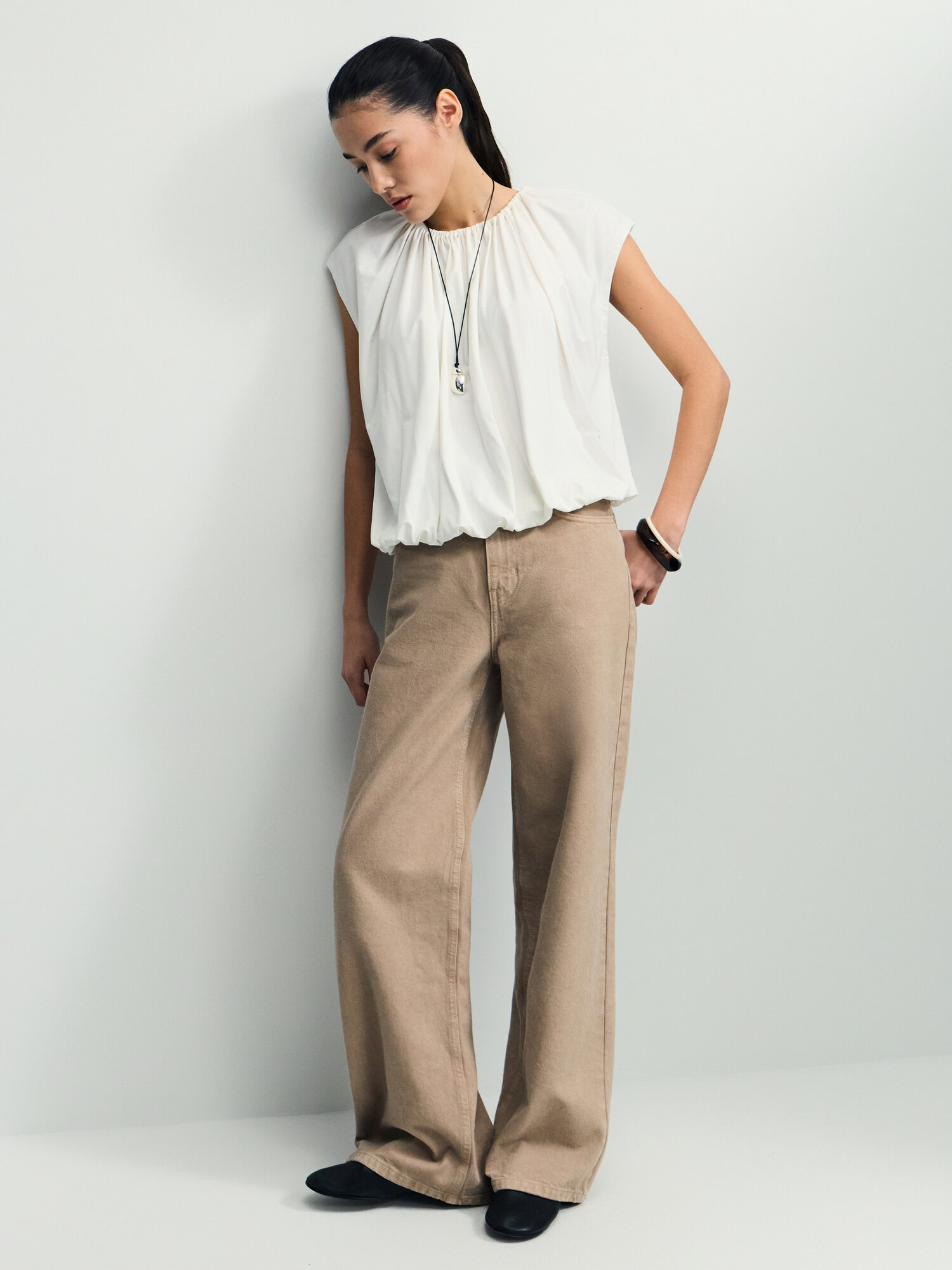 Джинсы широкие 